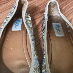 Mixx Shuz | Shoes | Gold Silver Sequenced Flats | Poshmark